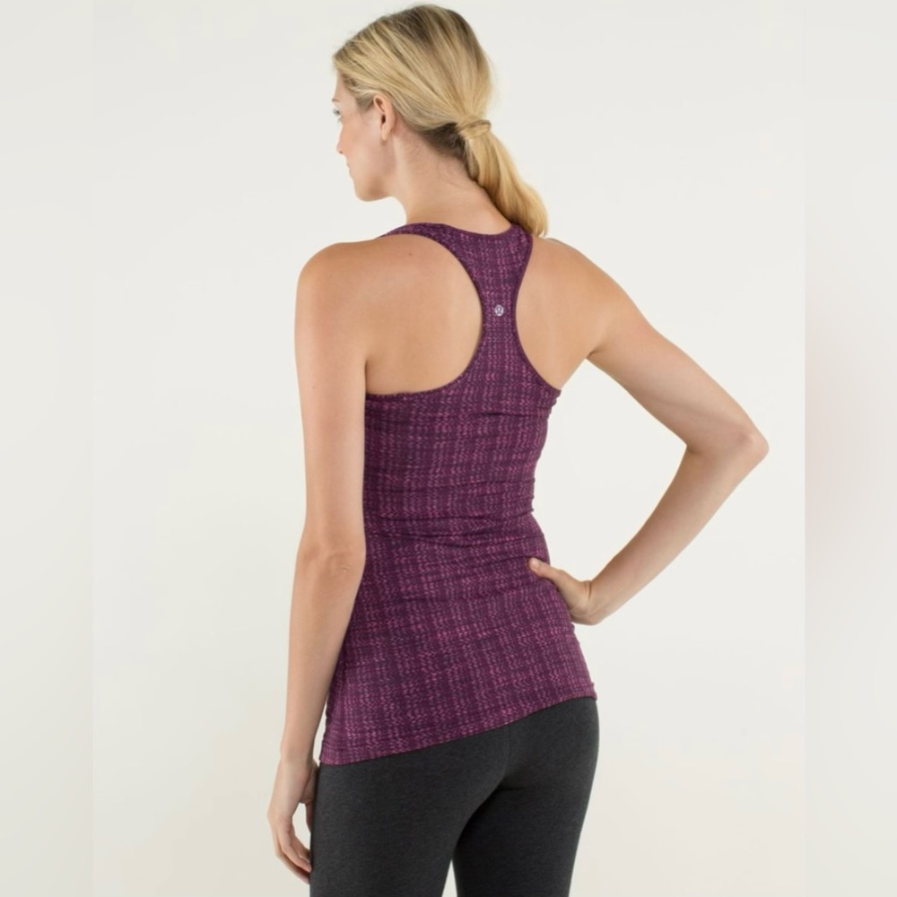 Lululemon Active Tank Top - Gem